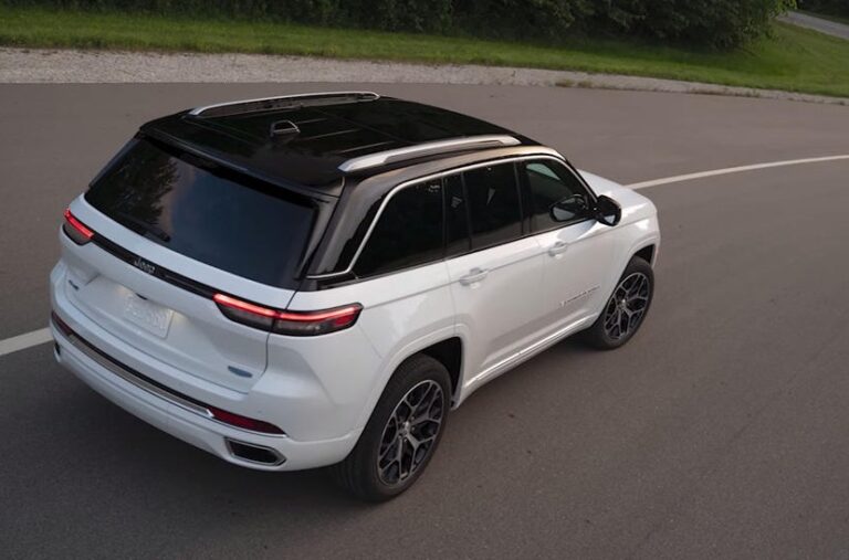 New 2024 Jeep Grand Cherokee Trackhawk Price, Specs | The Spectate Cars